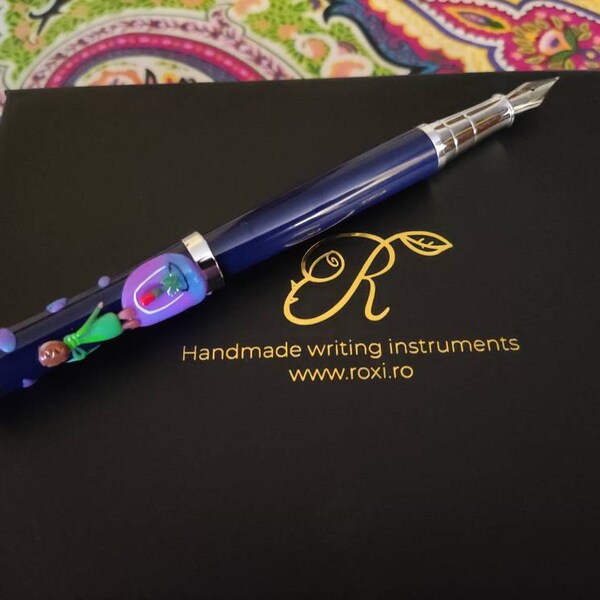 Fountain Pen Lion Roxi Handmade, Rollerball Pen, Gift for Women ...