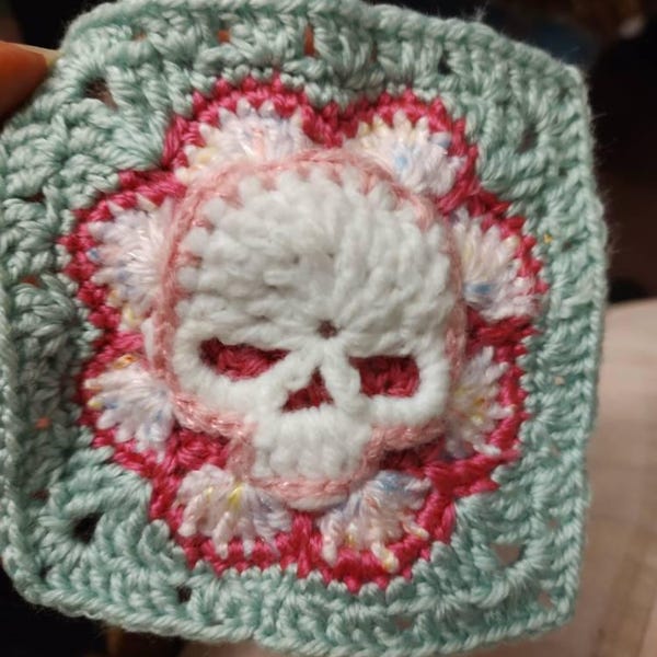 Crochet Skull Granny Square: Skull Flower Granny Square PATTERN ...