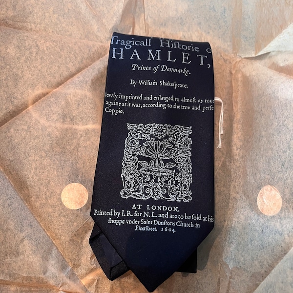 Hamlet Necktie, Shakespeare Gift, Literary Gifts for Him. William ...