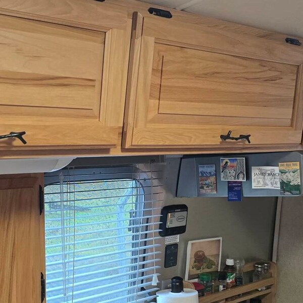 Rustic, Hammered Table Edge Corner Bracket - 3/4" High - Matte Black - Etsy