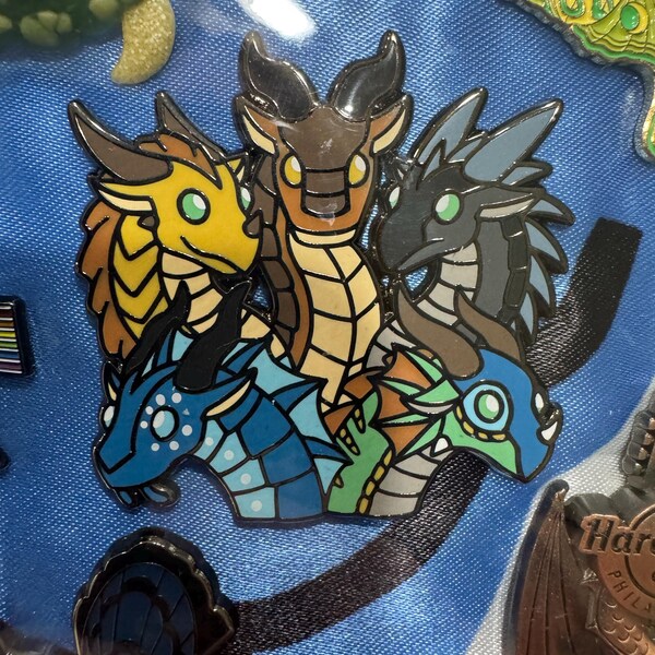 Wings of Fire Charm - Wings of Fire Sticker - Clay - Sunny - Starflight ...