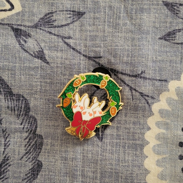 Fluffy Hearts - Cute Bear Soft Enamel Pin - Etsy