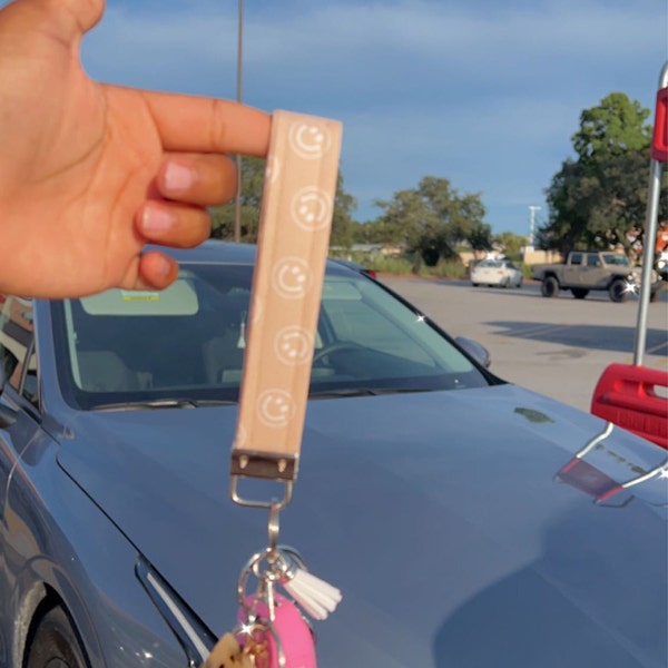 Sunflowers & Cream Key Fob Wristlet / Fabric Key Fob / Gift for Her ...