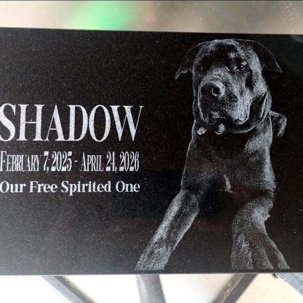 Custom Granite Pet Memorial Stone | Upright Pet Monument for Cats and ...
