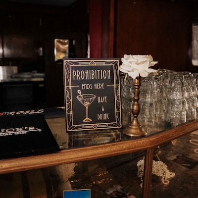 Great Gatsby Art Deco Drink Menu Template, PROHIBITION COCKTAILS Sign ...