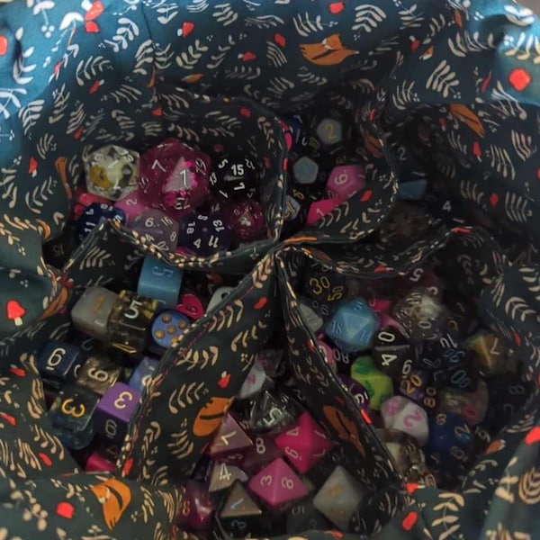 Six Section Dice Bag Sewing Pattern: Dnd Pathfinder and Roleplay ...