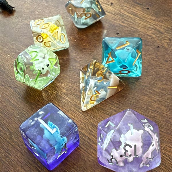 Purple Turtle Dice Set, Transparent With Light Purple Turtle Inside ...