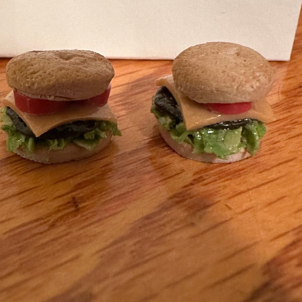 Miniature / Cheeseburger / Dollhouse/ Miniature Food/ Miniatures ...