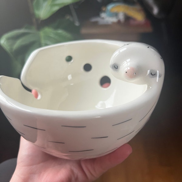 White Ceramic Baby Sloth Yarn Bowl, Knitting Bowl, Wool Bowl. Decorated ...