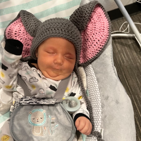 Elephant Ear Bonnet Crochet Pattern PDF; Newborn - Etsy