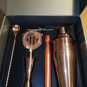 Rusty Barrel Mayfair Cocktail Making Set Manhattan Style Shaker ...