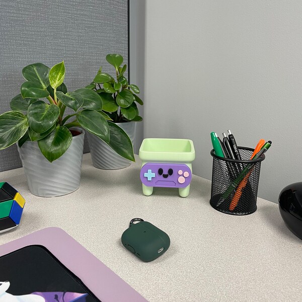 Cute Cozy Round Gaming Controller Planter | Gaming Desk Accessory ...