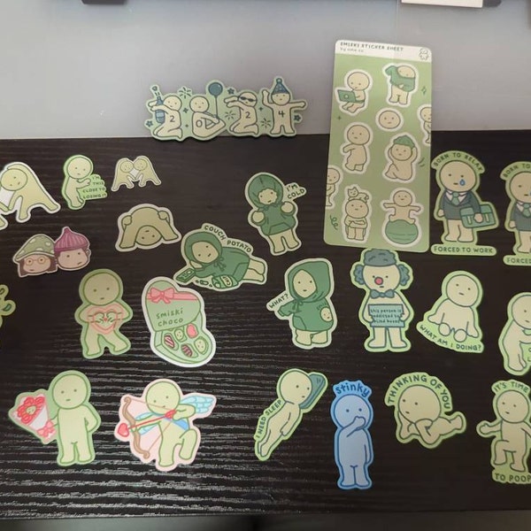 Clown Blind Box Addict Sticker Vinyl Waterproof Sticker for Bullet ...