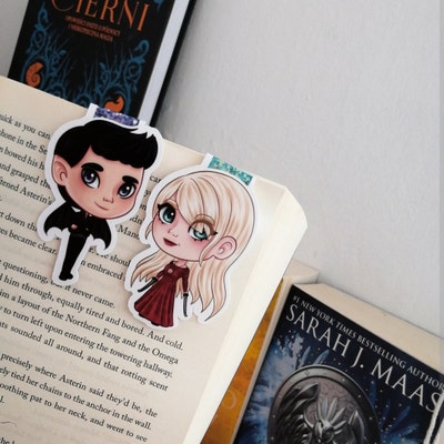 Celaena Throne of Glass Series Magnetic Bookmark - Etsy