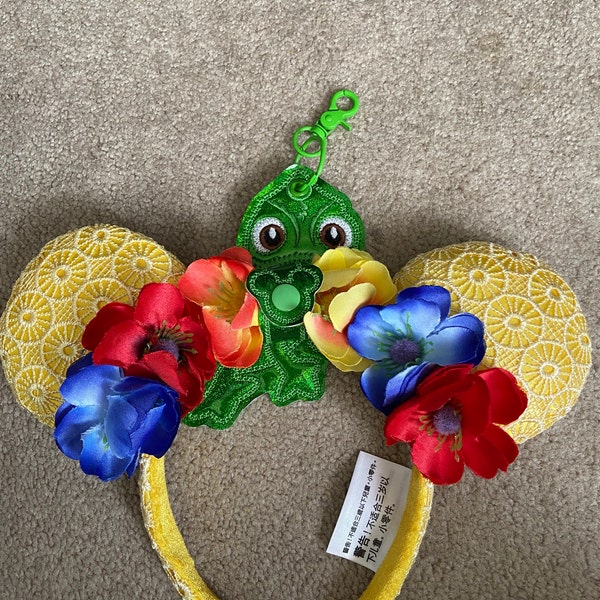 Pascal Rapunzel Tangled Inspired Minnie Mickey Ears Holder, Sunglasses ...