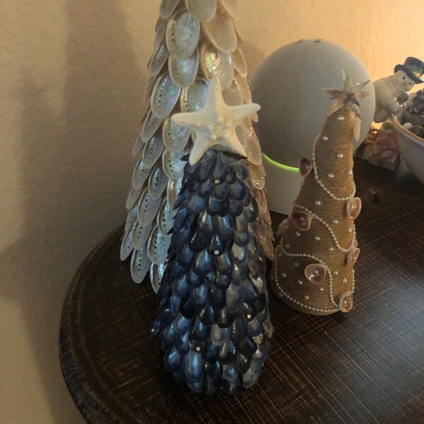 SET OF 4, Jumbo 5-1/2” CLAM Shells, Sea Clam, Craft Sea Clam, Decoupage ...