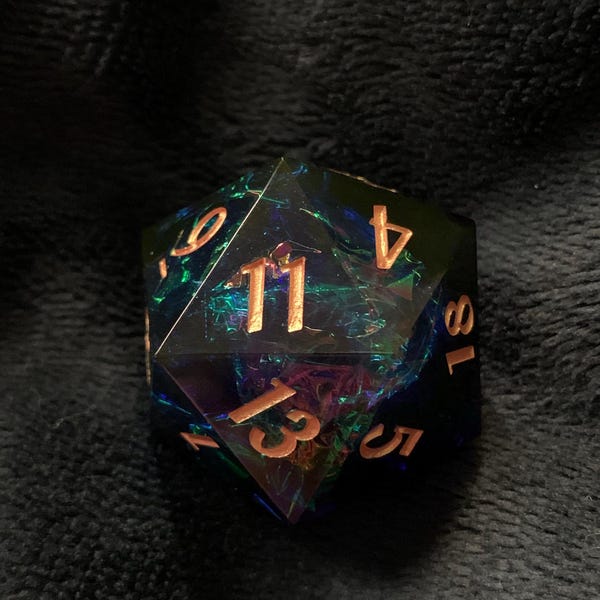 Purple Turtle Dice Set, Transparent With Light Purple Turtle Inside ...