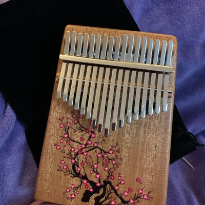 Dark Barrel Series 17key Kalimba Wolf Engraving - Etsy