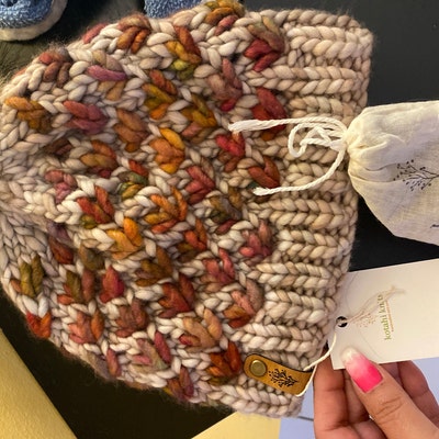 Women's Medium Weight Beige Merino Wool Hat With Large Lux Pom, Womens ...