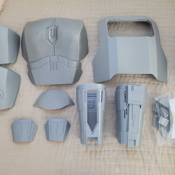 Season 3 Modern Mandalorian Post Imperial Style Beskar Upper Armor Set ...