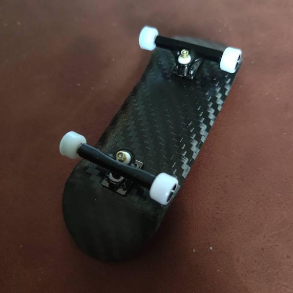 Fingerboard Ramps: Planter Rail for Fingerboarding - Etsy