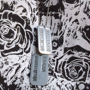 U.S. MILITARY Set PERSONALISED ARMY Dog Tags With Additional Red Medic ...