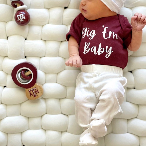 Howdy™, Howdy™ Ags, Howdy™ Aggies, Howdy™ Outfit, Gig ’em Aggies ...