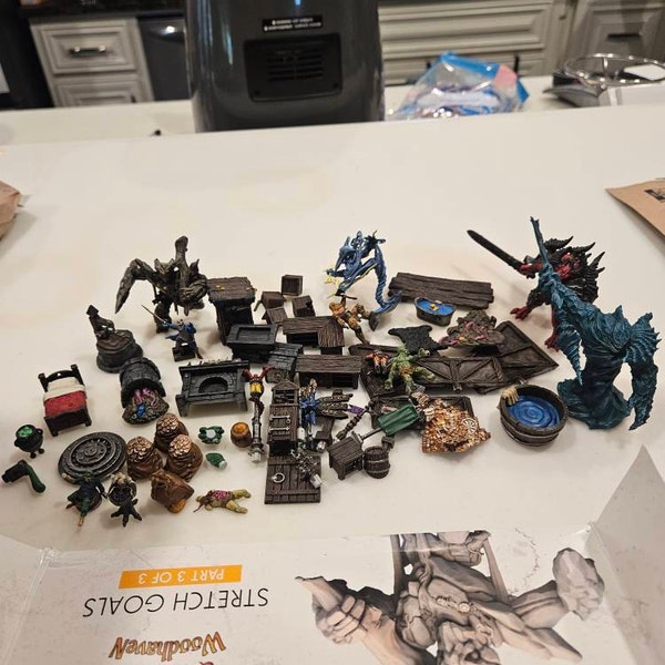 Nolzur's Marvelous Miniatures Dungeons and Dragons Adventuring Party ...