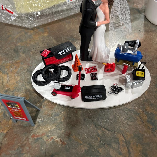 Cake Topper Funny Bridal Wedding Day Reception Bride Dragging Groom ...