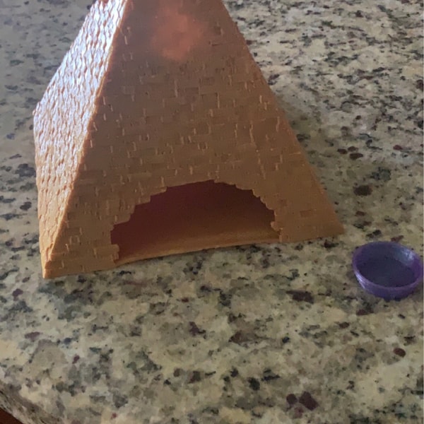 Stroodies Great Pyramid Hide for Leopard Geckos - Etsy