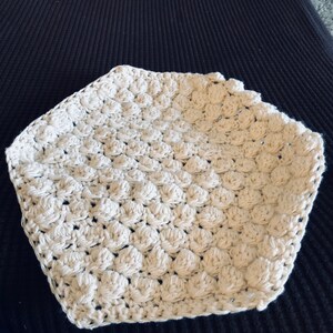 CROCHET PATTERN // Bobble Hexagon Trivet // Modern Trivet Pattern ...