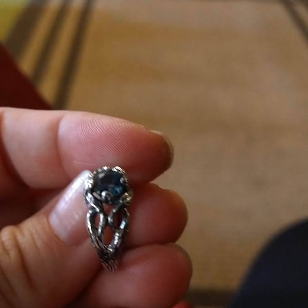 Elven Peridot Wedding Ring, Elven Engagement Ring, Dark Elven Silver ...