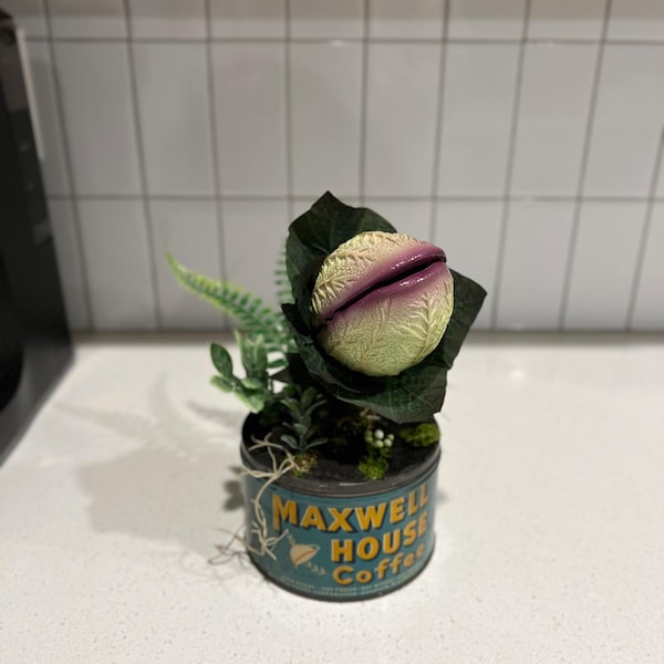 Massive Life Size Audrey 2 Replica Movie Prop Little Shop of Horrors ...