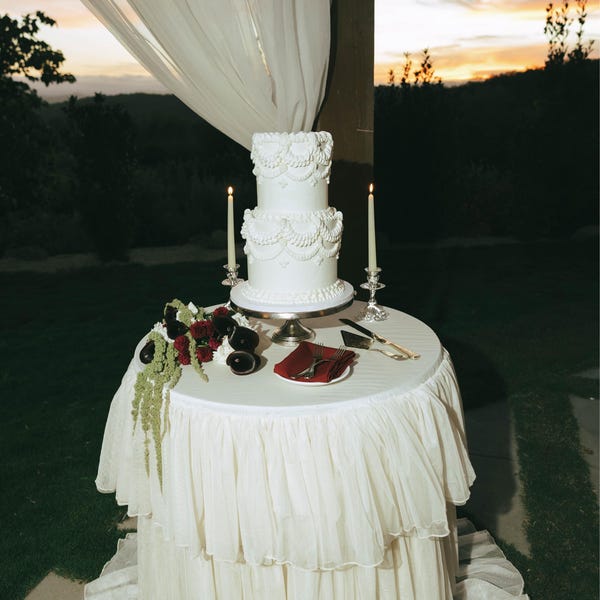 Tiered Ruffle Round Tablecloth for Wedding Cake Table, Champagne Tower ...
