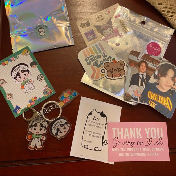 Toploader Keychains! - Etsy