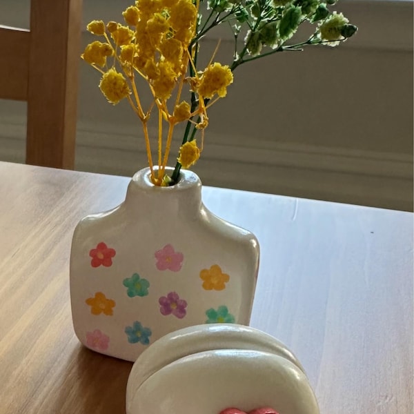 Handcrafted Photo Stand / Polaroid Photo Stand / Handshaped From Clay ...