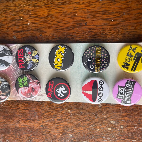 Peace Sign Button Set 20-1.25 Button Pin Set, 60s Hippie Party Favor, Button, Pin, Badge, Magnet ...