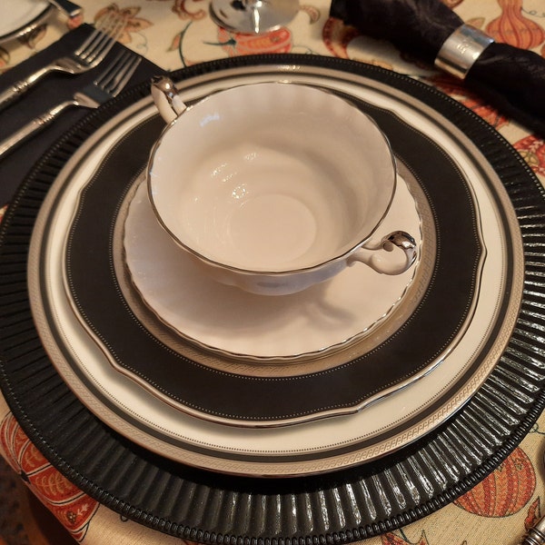 Vintage Contemporary Fine China by Noritake, Carolyn Pattern Number ...