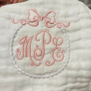 Mary Ross Antique Double Two Letter Monogram Bean Stitch Raggy - Etsy