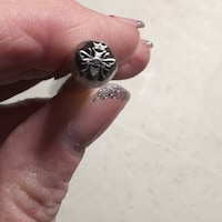 Queen Bee- Metal Stamp - Etsy