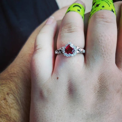 4 Carat Ruby Ring / Yellow Gold Ruby Engagement Ring / Anniversary Ring ...