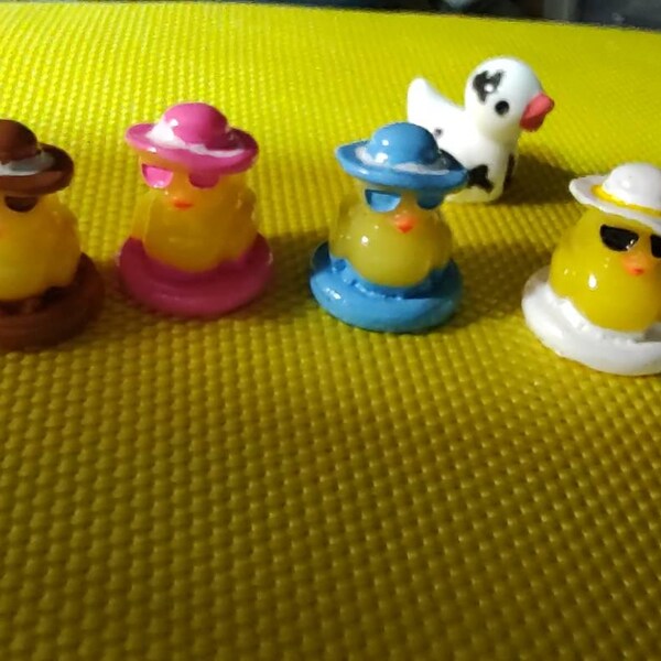 Mini Duck in Jeep, Mini Resin Ducks, Duck in Truck, Fairy Garden ...