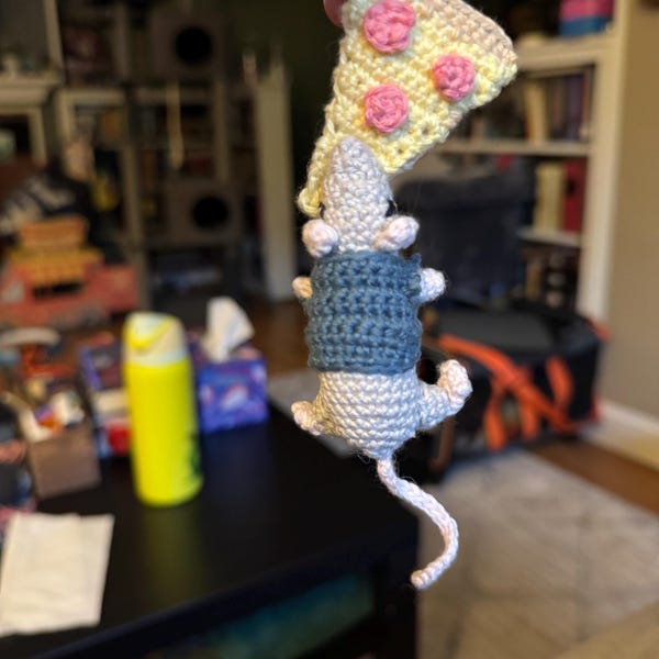 Pizza Rat - Crochet Pattern DIGITAL PDF - Amigurumi Tutorial for a Cute ...