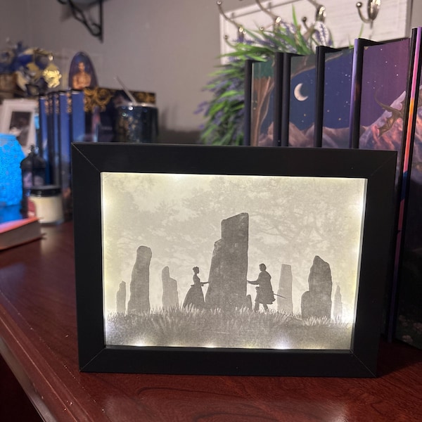 Outlander Light Box - Outlander Decor - Sassenach - Jamie Fraser ...