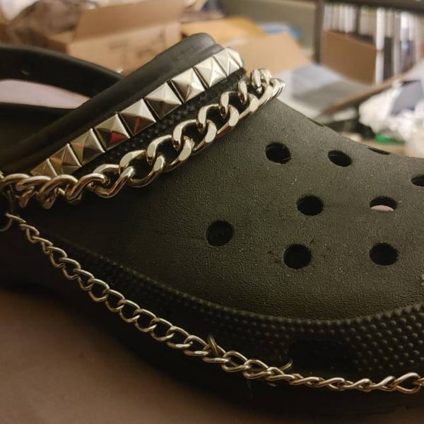 GOTH CROCS//PUNK Crocs// Custom Crocs - Etsy Canada