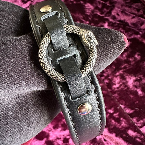 3/4 All Black Vegan Leather Ouroboros Collar/choker - Etsy UK