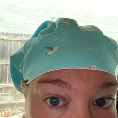 Flying Pigs Scrub Cap With Satin Lining, Ponytail, Euro, High Bun ...