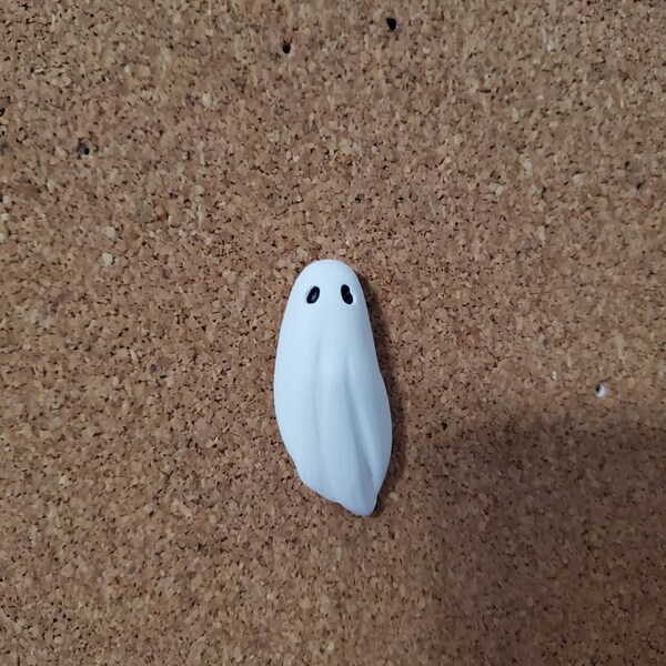 Ghostly Spectre Pin - Ghost Pin Badge, Halloween, Goth, Gothic, Gift ...