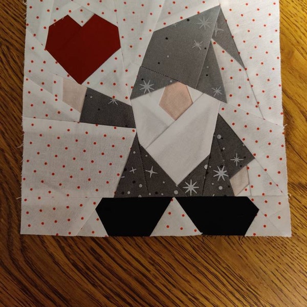 GNOME WITH HEART Paper Pieced Block Pattern in Pdf - Etsy