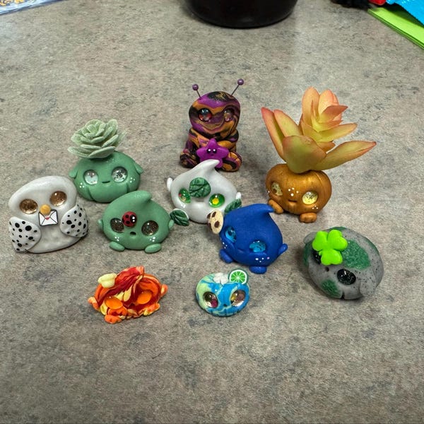 Mystery Spider Clay Sculpture - Etsy